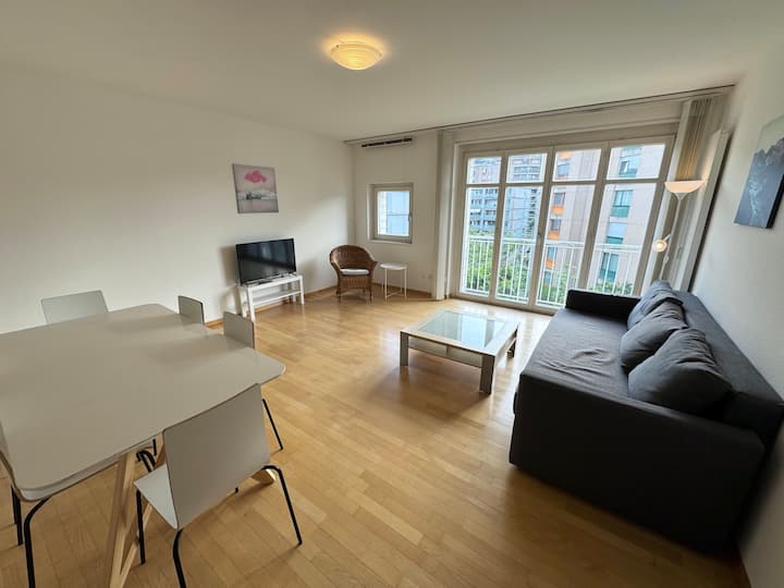 City Center / Brunau - 2.5 Rooms - Zürich