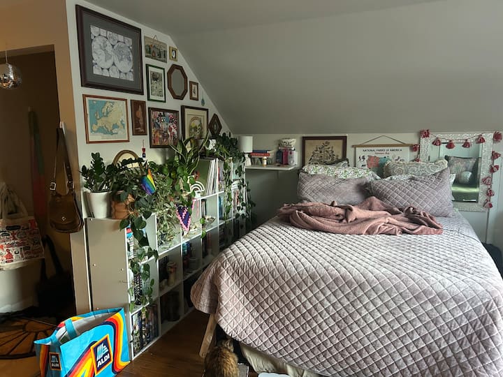 Studio In The Heart Of Urbana - Urbana, IL