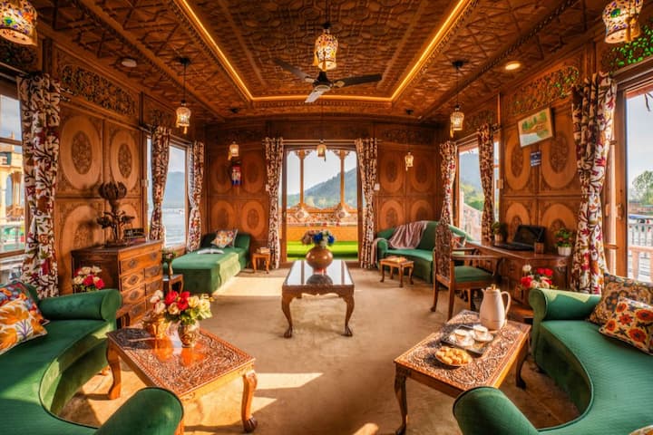 Presidential Suite In Srinagar - Srinagar