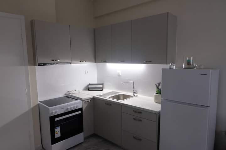 Air Breeze Apartment - Kalamata