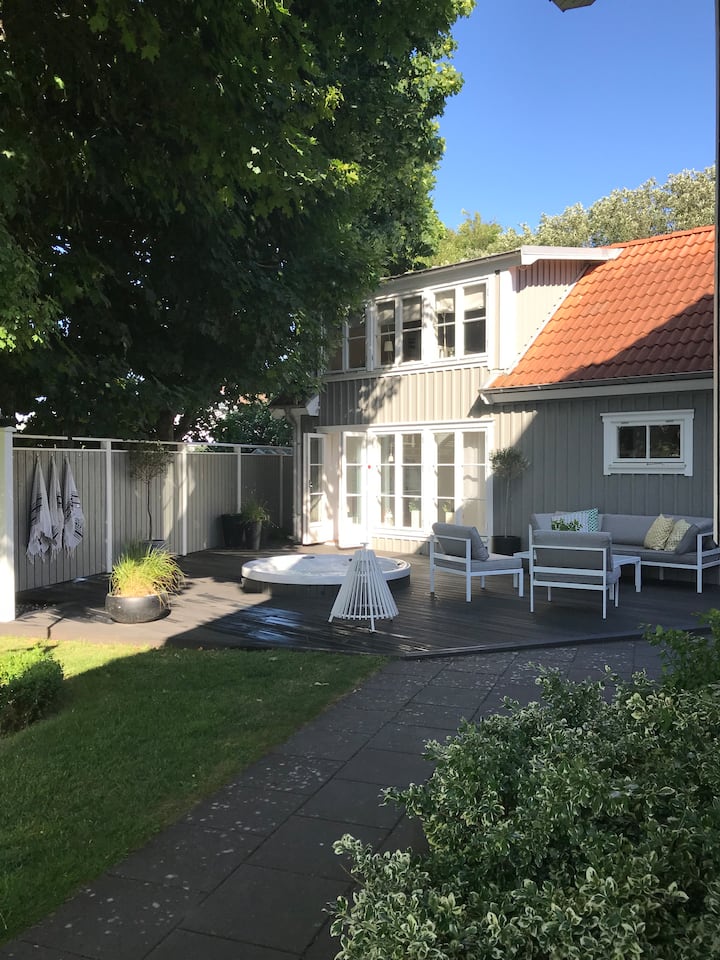 Gästhus I Härliga Läjet - Varberg