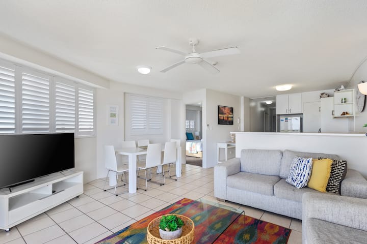 Golden Beach Waterfront Living - Golden Beach