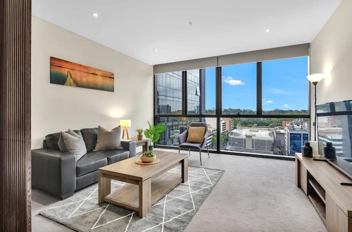 Modern & Convenient 2 Bed Apt - Parramatta