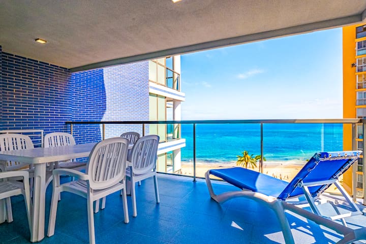 Modern Beachfront Apartment | Breathtaking Views - Calp