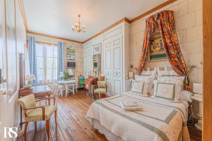 Belle Suite Parentale Baldaquin - Saumur
