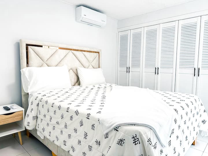 3 Rooms | 2 Baths | Ac | Priv Parking | Wifi 500mb - Girón