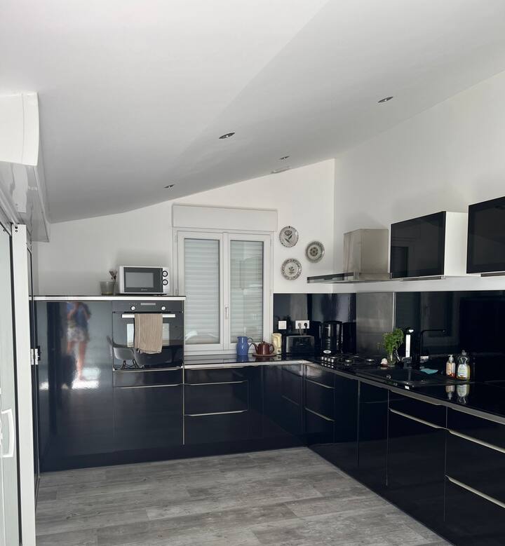 Huis Op 150m Dorp, 800m Zee & Gratis Parkeren - Angles