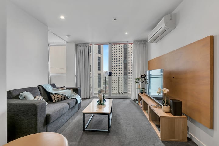 Stylish 2br City Stay  W/ Full Kitchen & Balcony - Melbourne