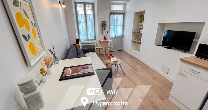 Hypercentre - Proche Place Des Corps Saints - 亞維農