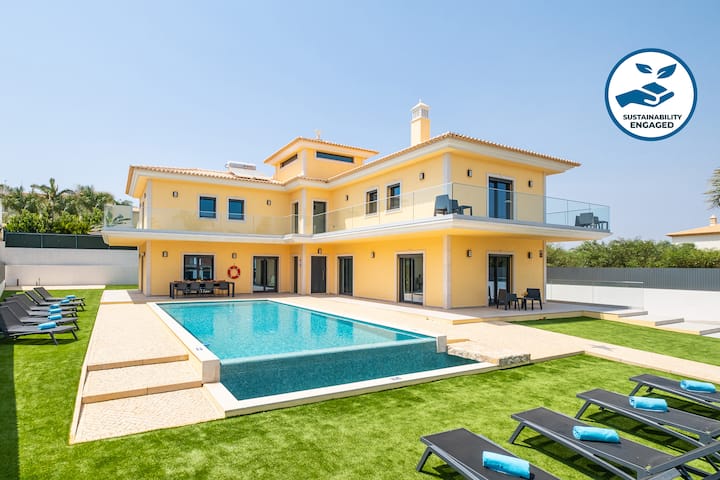 Villa W/ Heatable Pool & Bbq In Albufeira - Albufeira
