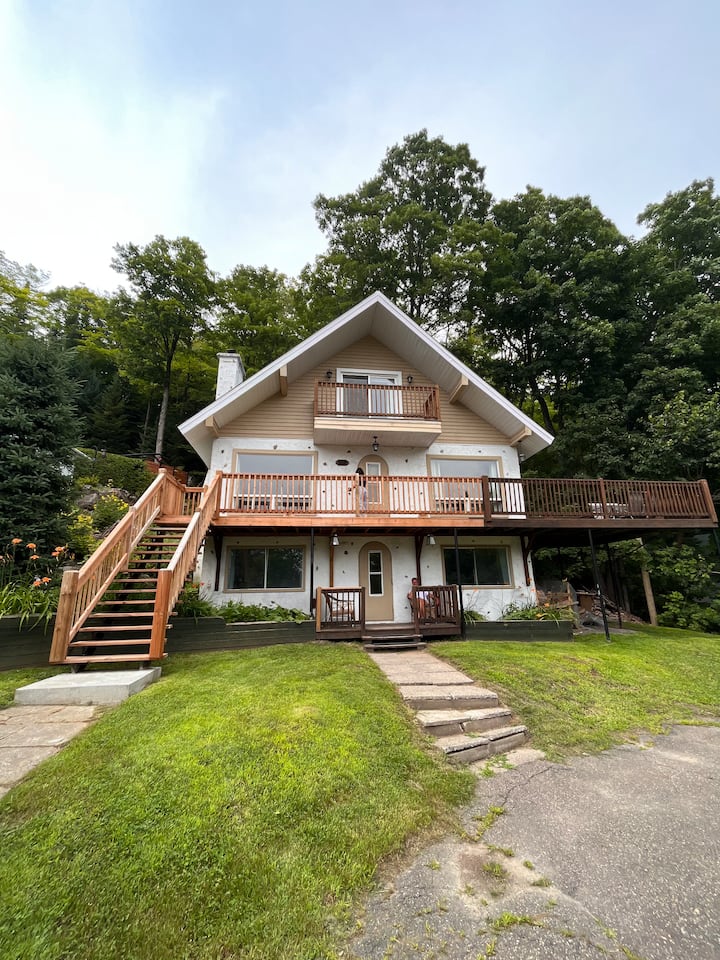 Chalet Au Coeur Des Laurentides - Saint-Sauveur