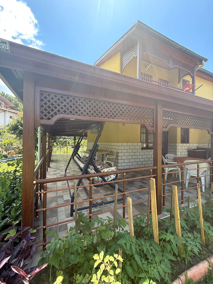 Retro Veranda Villa  400 M To Beach & Garden Oasis - Dikili