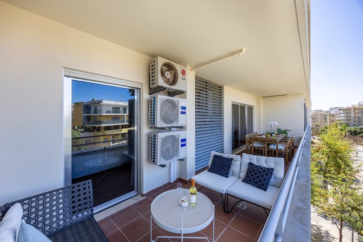 Behappy Encosta Da Marina, Wifi And Lounge - Carvoeiro