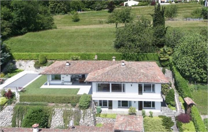 Exquisite Luxury Villa - Lugano