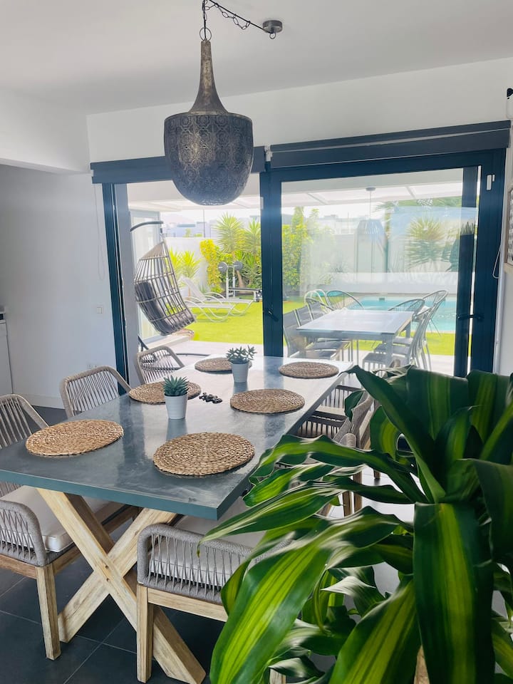 Villa Neo, Private Pool, Small Gym - Fuerteventura