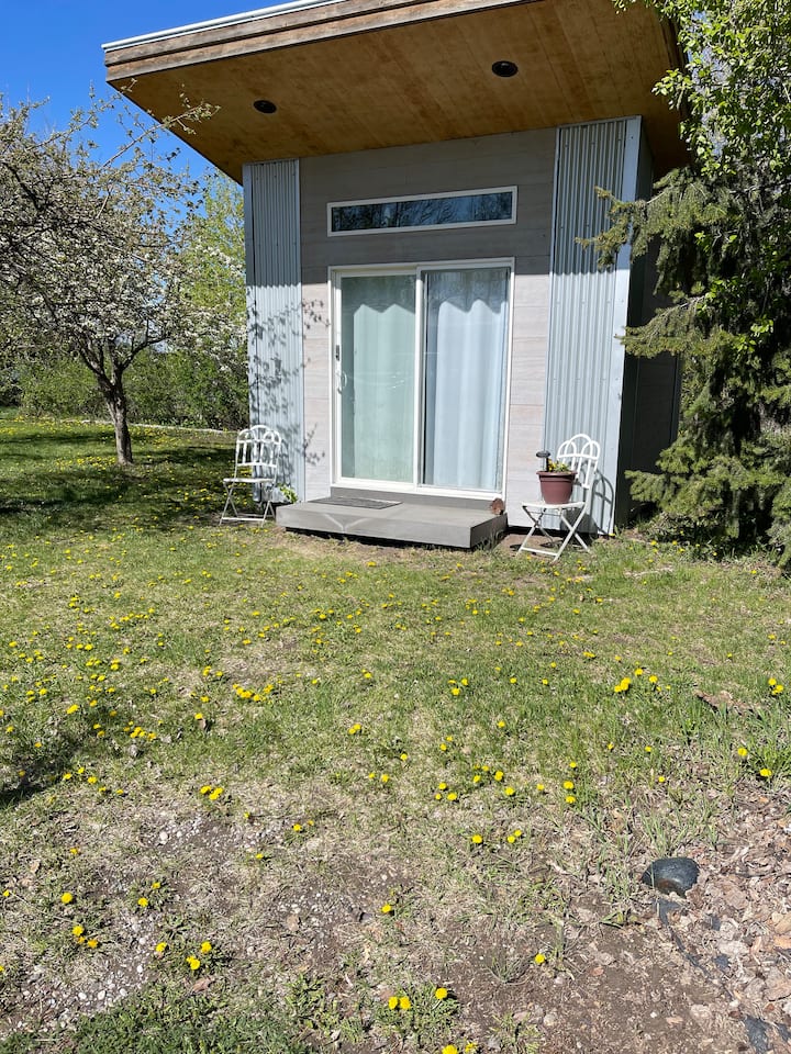 The R0bin Birdhouse - Rexburg, ID