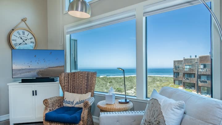 Top Floor Coastal Escape 2bd Blue Ocean Retreat - Watsonville, CA