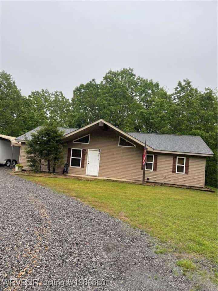 Secluded 30 Acres W 2 Br 2 Bath - Horsehead Lake, AR