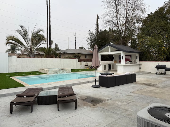 Guest House In Azusa (Near Apu) Private Entrance - Azusa, CA