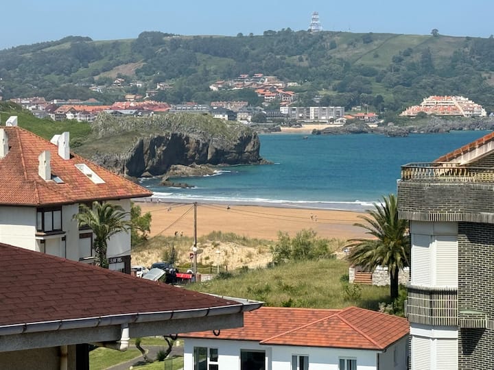 A Un Paso De La Playa De Ris Y Con Vistas Al Mar - Noja