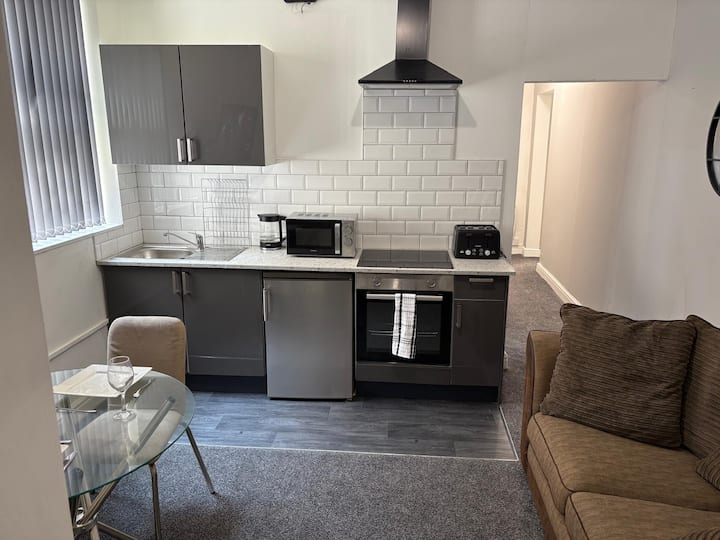 Central 2 Bed Flat -Outdoor Area - 블랙풀