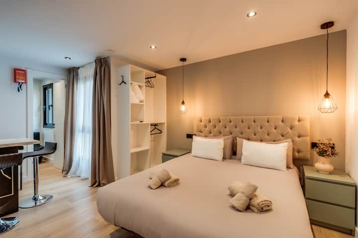 Djenoza Hostel – Privékamer In Centrum Marbella - Marbella