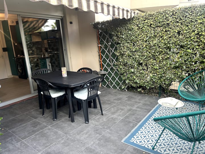 Studio En Rez- De- Chaussée - Saint-Cyprien