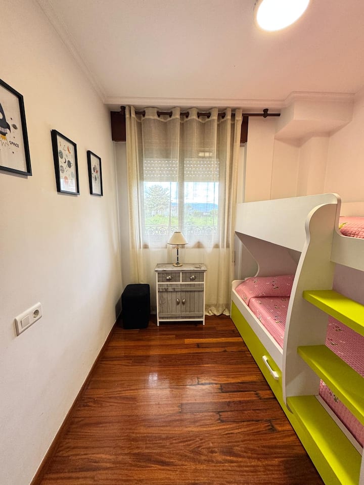 Piso En Aguete (Marin, Pontevedra) - Marín