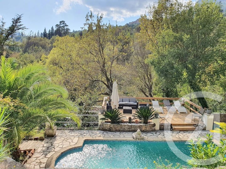 Amoureux De La Nature - Tourrettes-sur-Loup