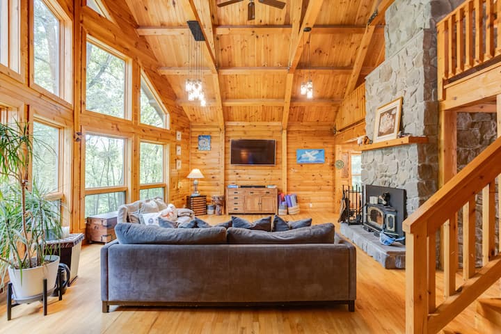 Wingspan Cabin - The Meadows, Keedysville