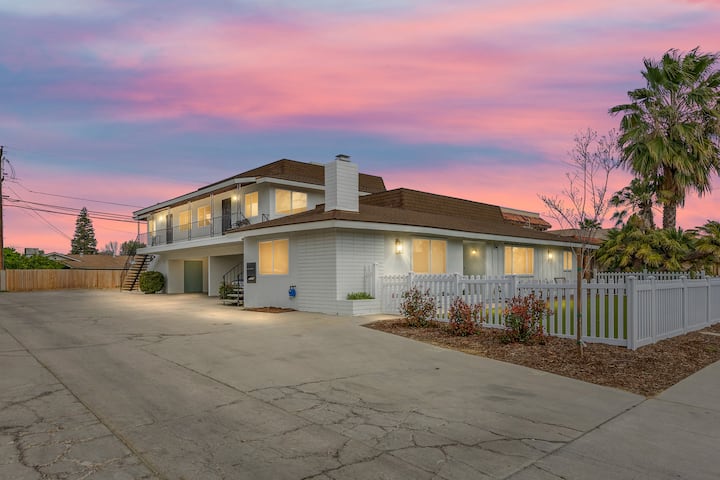 2 Bed/2 Bath|2024 Remodel|petsok - Bakersfield