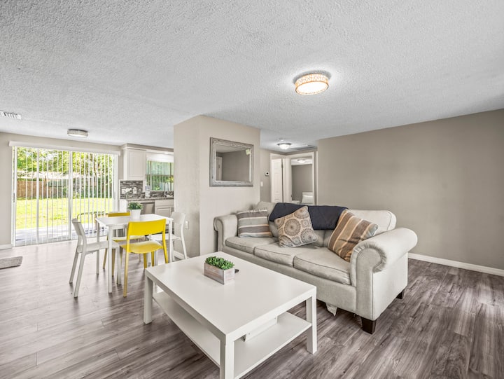 Heart Of Downtown - Modern & Central - New Port Richey, FL