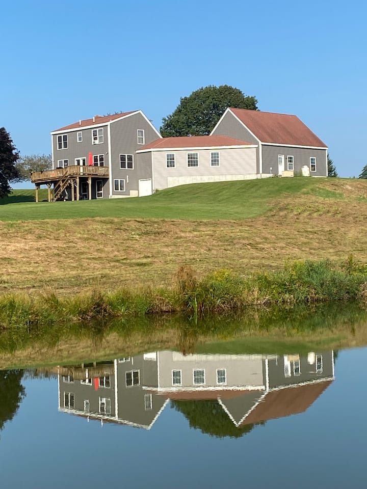 Christmas Tree Farm Apartment - Westbrook, ME