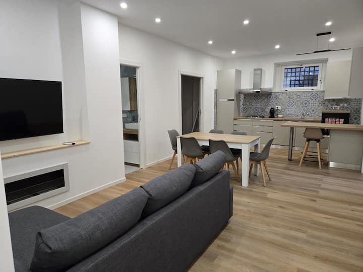 Castellano Home - Grimaldi - Catane