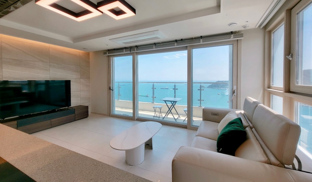 [Second Stay Busan Songdo] #70Premier Suite A#Terrace #Ocean View # ...