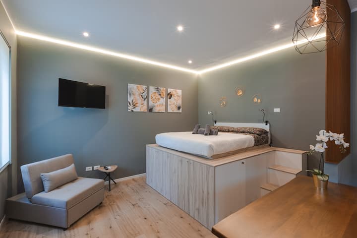 Suite Corso Italia 7 -Piazza Unità, Mare & Balcone - Trieste