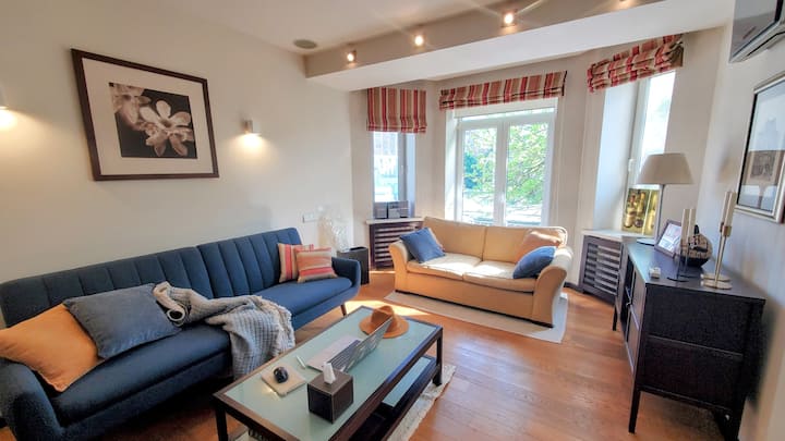 Central Spacious Bohemian Retrit - Kiev
