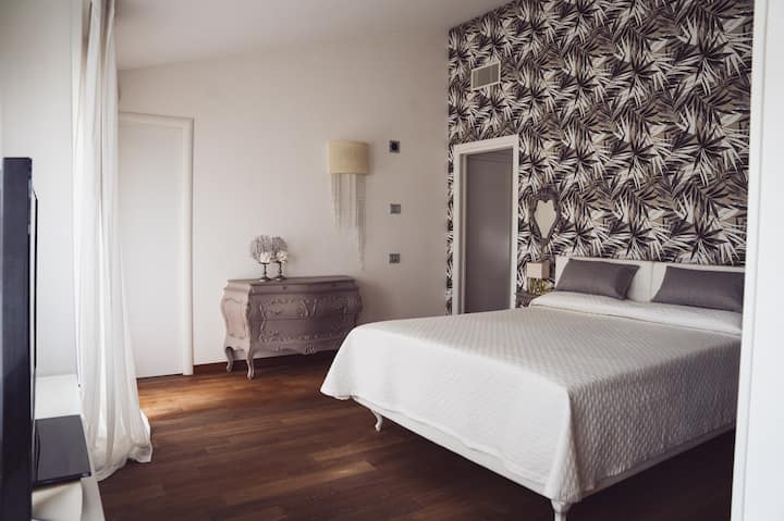Blanca Boutique Villa - Anzio