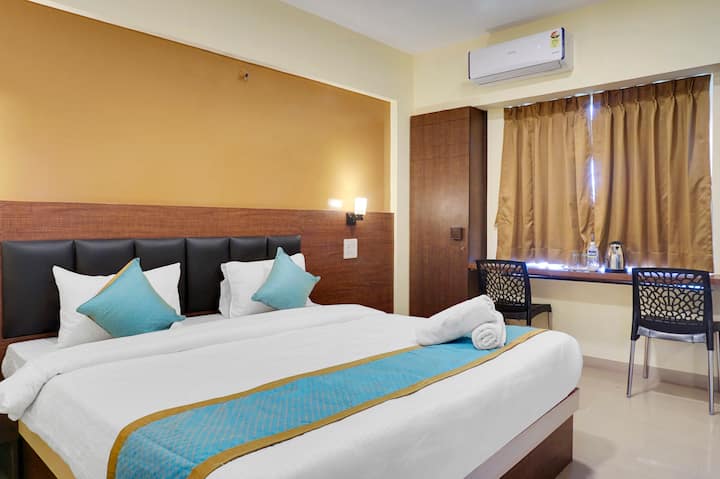 Luxury Stay In Baner - Pune