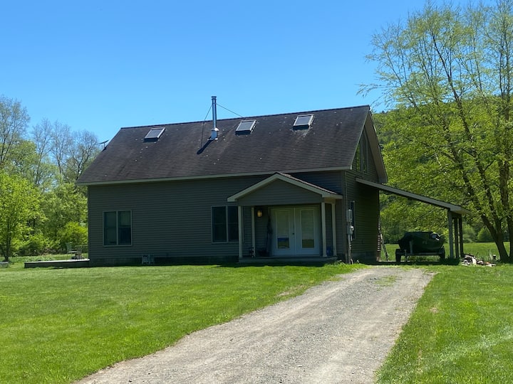 Upper Delaware River House - Hancock