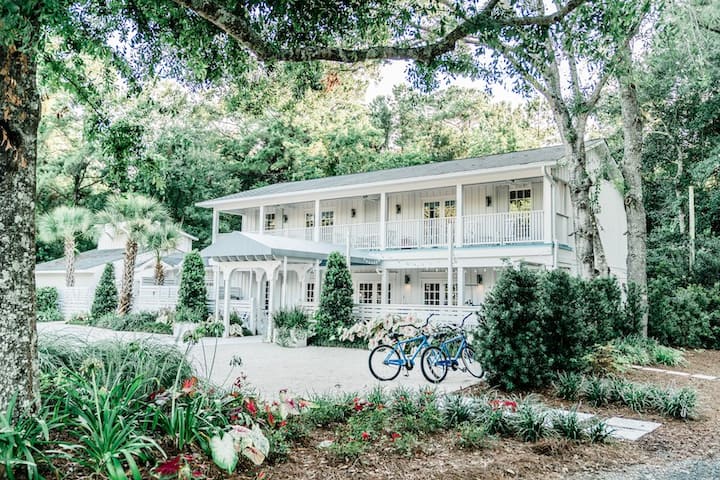 The Polo Bunk…creative Space For Fun Gatherings! - Fairhope
