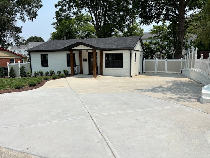 Comfort Meet Convenience 3br/2ba - Charlotte Douglas Airport (CLT)
