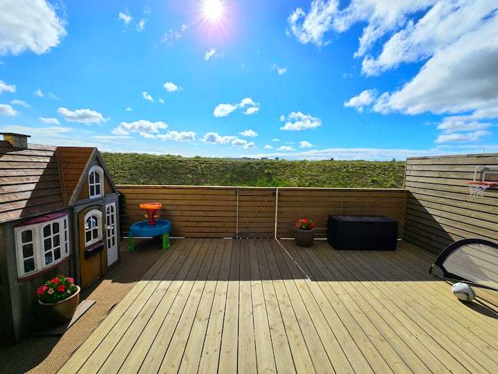 Family-friendly Nature Retreat! - Islande