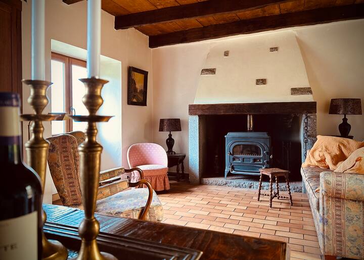La Petite Maison - Lac de Maury