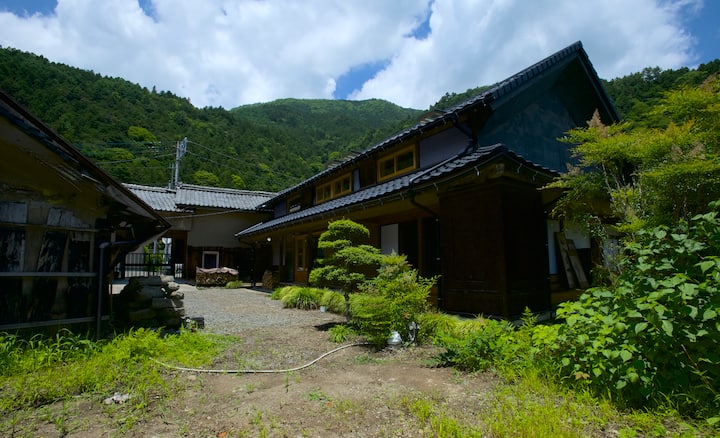 山梨県 一棟貸切り古民家宿 出口や - Shizuoka