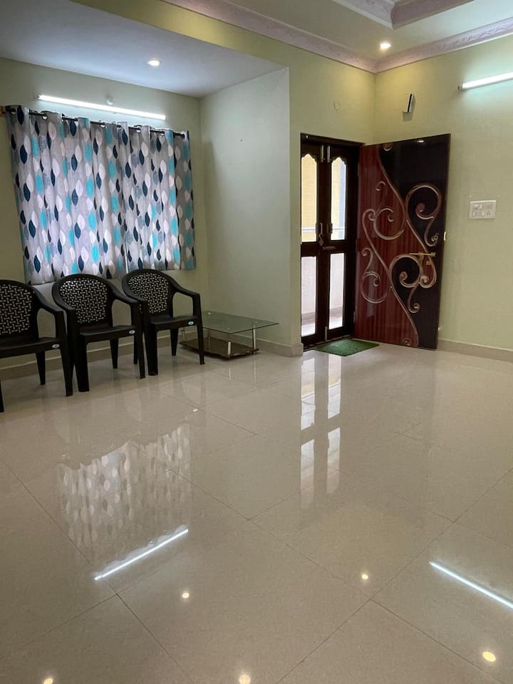 Brownies Paradise - Home Stay - Puttaparthi