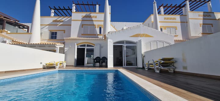 Casa Solmar, New House With Pool - Lagos
