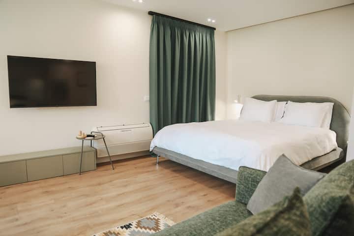 Heart Of Tirana | Emerald Studio - Tirana