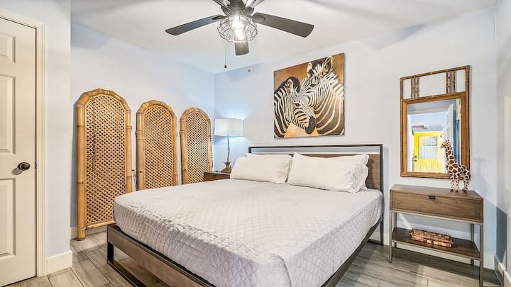 Safari Escape | King Bed+fenced Yard+pet Friendly - Phoenix-Sky-Harbor Airport (PHX)