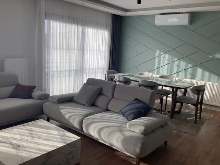 Alaçatı’da Sıfır Taş Villa – Deniz Manzaralı 3+1 - Alaçatı
